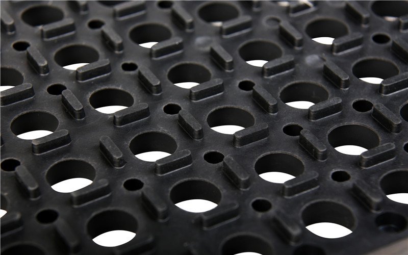 heavy duty rubber mat with connectors